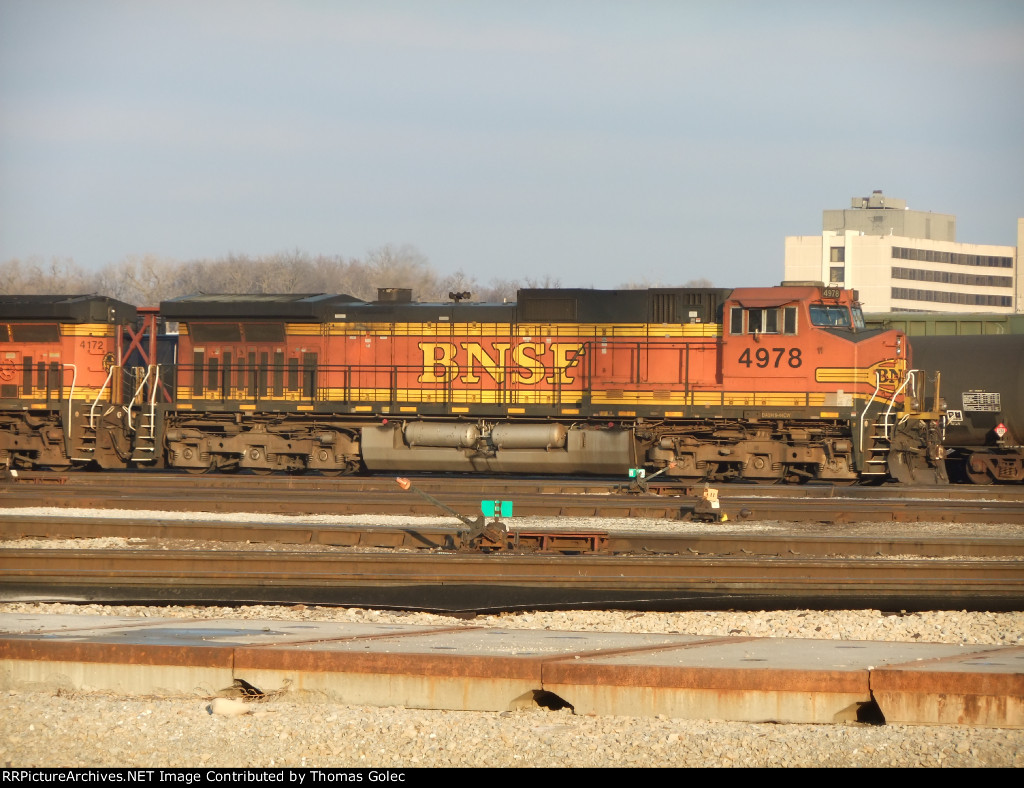 BNSF 4978